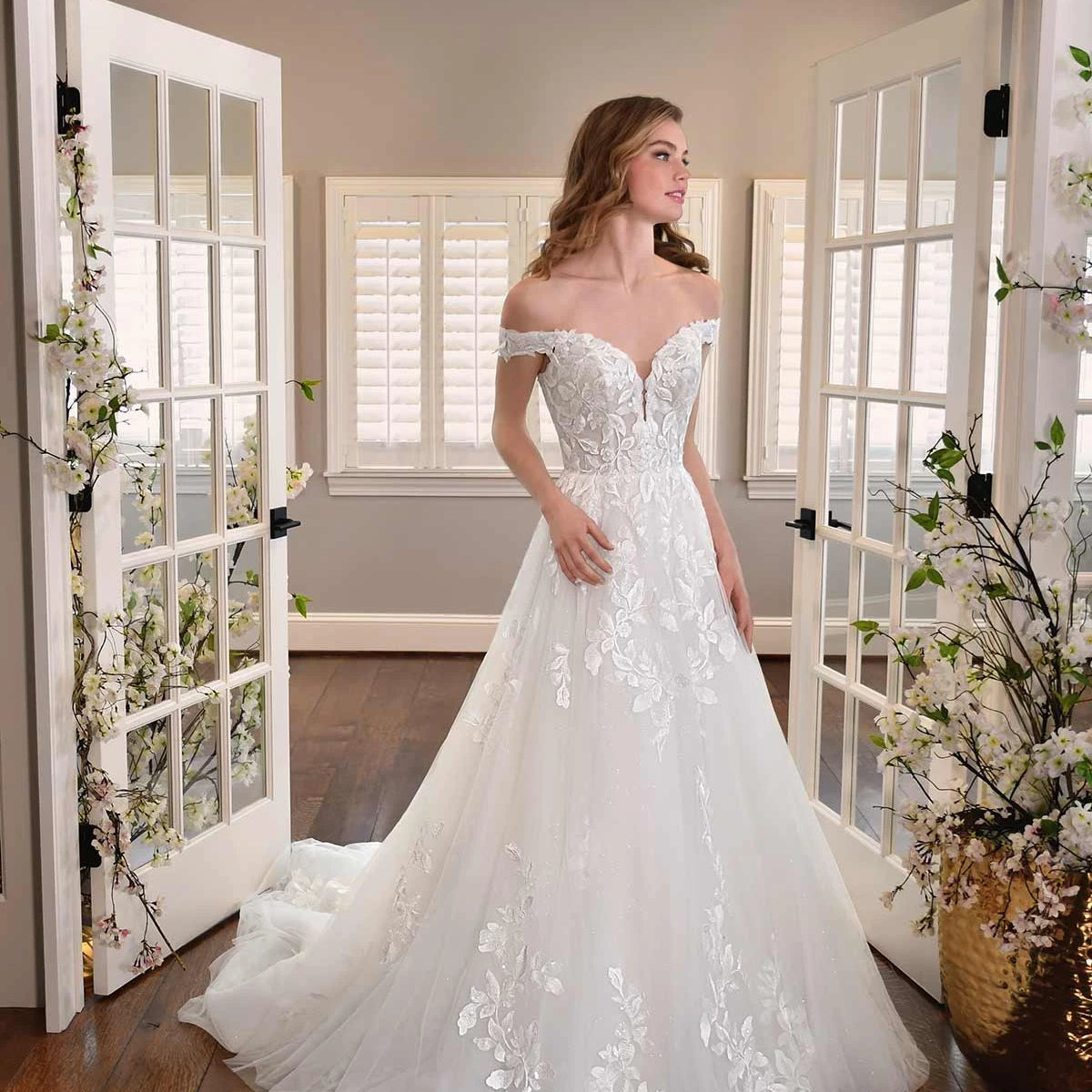 Essence of Australia D3314 | Moderne Bridal, Cork – The Moderne Bridal